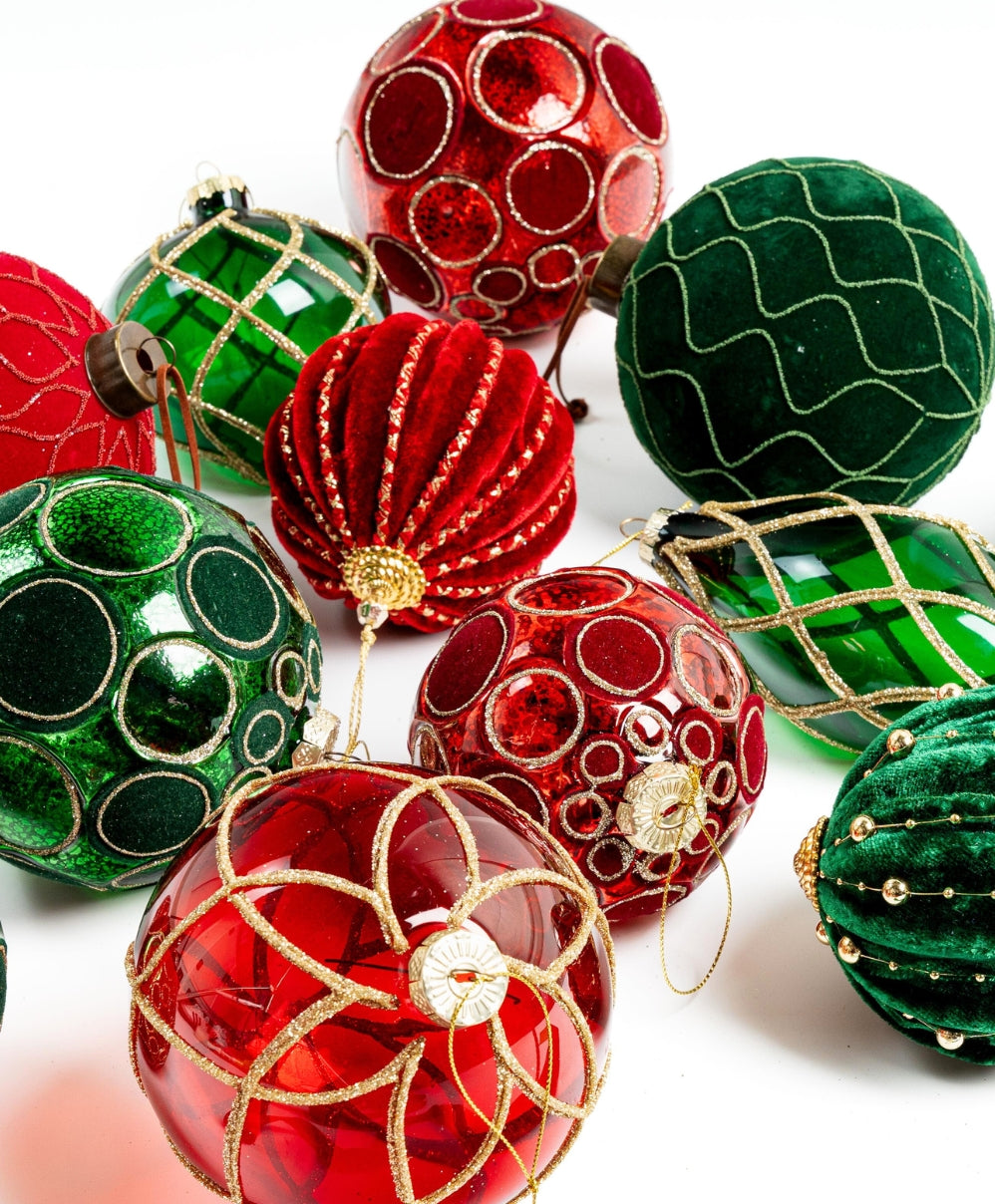 Box of Christmas Ornaments | Kit of Themed Christmas ornaments – ironyhome